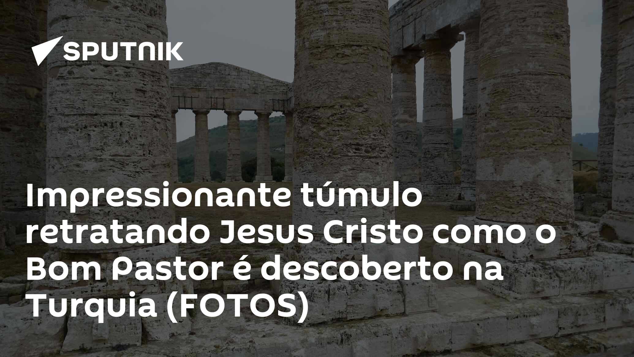 Impressionante túmulo retratando Jesus Cristo como o Bom Pastor é ...